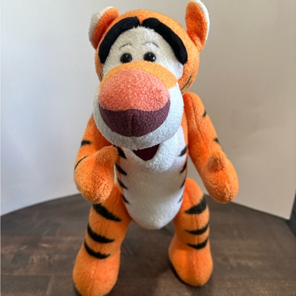 Disney | Toys | Disney Store Tigger Articulate Stuffed Toy Plush ...